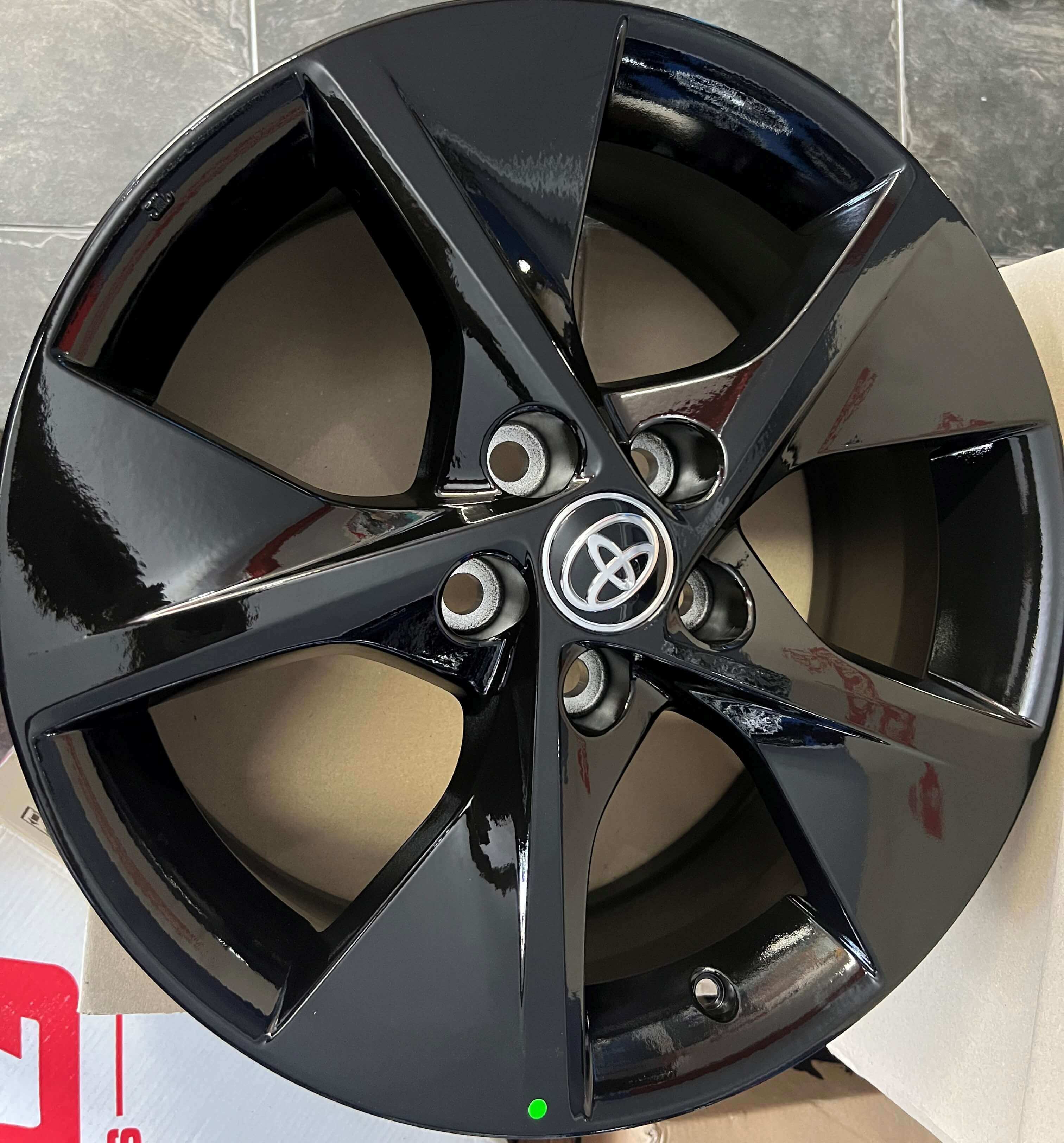 18 inch wheels | Toyota Genuine 18x7.5